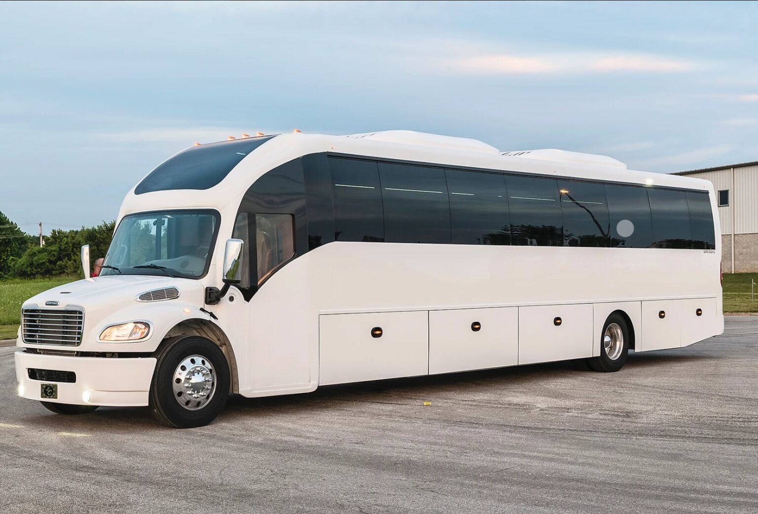 Why Limo Bus Rentals in Tampa are Ideal for Group Events with ...